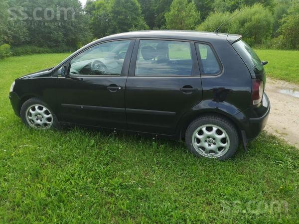 Melns Volkswagen Polo 2007 Krāslava, ar dzinēja tilpumu 1.40 L un nobraukumu 418 tūkst. km par 2150 €, foto 6 vietnē AUTOMOTO.COM.LV