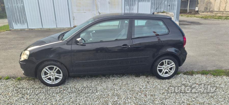 Black Volkswagen Polo 2007 in Tallinn, with an engine capacity of 1.20 L and mileage of 132 thousand km for 1200 €, photo 7 on AUTOMOTO.COM.LV