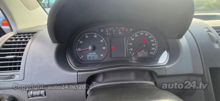 Black Volkswagen Polo 2007 in Tallinn, with an engine capacity of 1.20 L and mileage of 132 thousand km for 1200 €, photo 11 on AUTOMOTO.COM.LV