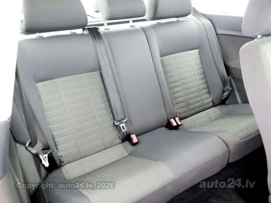 Black Volkswagen Polo 2007 in Tallinn, with an engine capacity of 1.20 L and mileage of 132 thousand km for 1199 €, photo 8 on AUTOMOTO.COM.LV