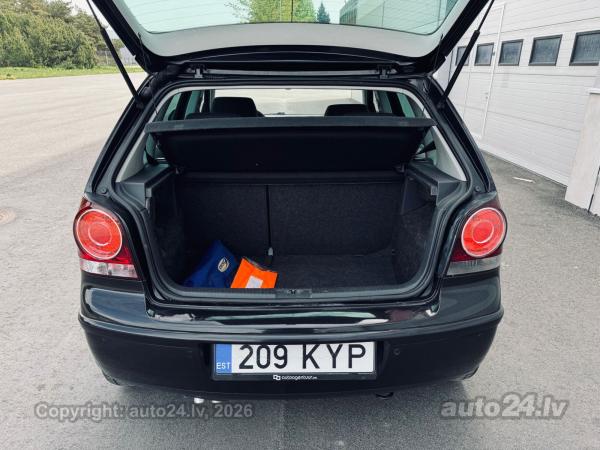 Melns Volkswagen Polo 2008 Tallina, ar dzinēja tilpumu 1.90 L un nobraukumu 299 tūkst. km par 2690 €, foto 10 vietnē AUTOMOTO.COM.LV