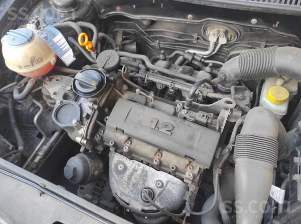 Black Volkswagen Polo 2008 in Jekabpils, with an engine capacity of 1.20 L and mileage of 219 thousand km for 2400 €, photo 6 on AUTOMOTO.COM.LV