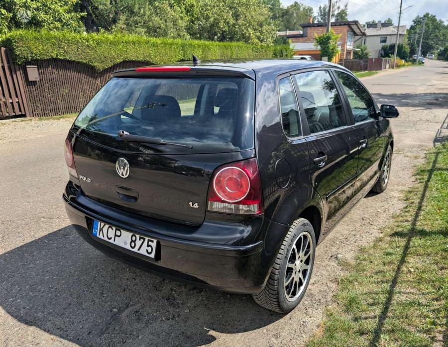 Melns Volkswagen Polo 2008 Kauņa, ar dzinēja tilpumu 1.39 L un nobraukumu 131 tūkst. km par 2000 €, foto 8 vietnē AUTOMOTO.COM.LV