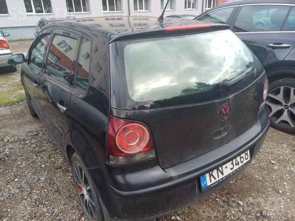 Melns Volkswagen Polo 2008 Valmiera, ar dzinēja tilpumu 1.40 L un nobraukumu 282 tūkst. km par 700 €, foto 1 vietnē AUTOMOTO.COM.LV