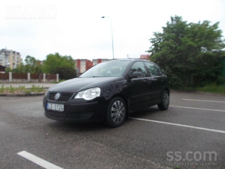 Black Volkswagen Polo 2009 in Daugavpils, with an engine capacity of 1.20 L and mileage of 287 thousand km for 1350 €, photo 1 on AUTOMOTO.COM.LV