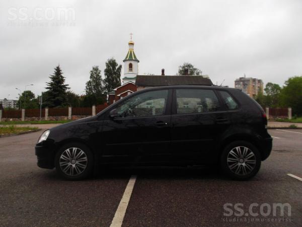 Black Volkswagen Polo 2009 in Daugavpils, with an engine capacity of 1.20 L and mileage of 287 thousand km for 1350 €, photo 2 on AUTOMOTO.COM.LV