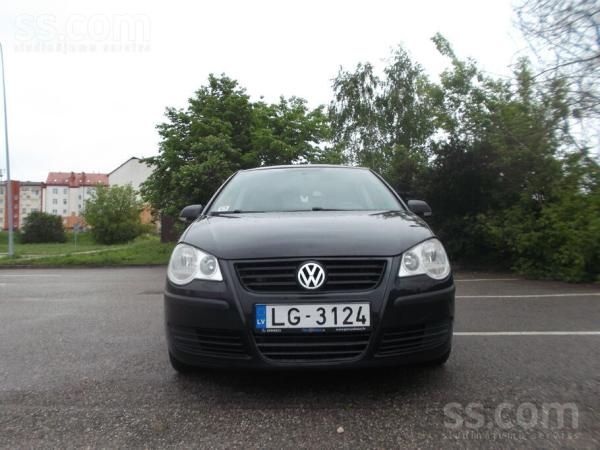 Black Volkswagen Polo 2009 in Daugavpils, with an engine capacity of 1.20 L and mileage of 287 thousand km for 1350 €, photo 5 on AUTOMOTO.COM.LV