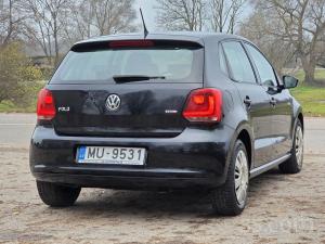 Melns Volkswagen Polo 2009 Liepāja, ar dzinēja tilpumu 1.60 L un nobraukumu 236 tūkst. km par 3750 €, foto 7 vietnē AUTOMOTO.COM.LV