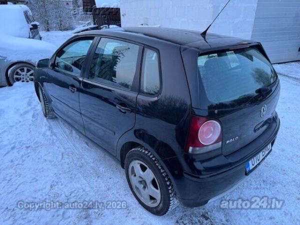 Melns Volkswagen Polo 2009 Tallina, ar dzinēja tilpumu 1.40 L un nobraukumu 348 tūkst. km par 2300 €, foto 2 vietnē AUTOMOTO.COM.LV