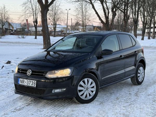 Black Volkswagen Polo 2009 in Riga, with an engine capacity of 1.60 L and mileage of 234 thousand km for 3200 €, photo 1 on AUTOMOTO.COM.LV