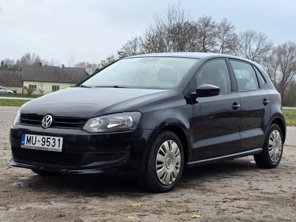 Melns Volkswagen Polo 2009 Grobiņa, ar dzinēja tilpumu 1.60 L un nobraukumu 236 tūkst. km par 3750 €, foto 3 vietnē AUTOMOTO.COM.LV