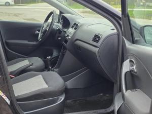 Melns Volkswagen Polo 2009 Grobiņa, ar dzinēja tilpumu 1.60 L un nobraukumu 236 tūkst. km par 3750 €, foto 12 vietnē AUTOMOTO.COM.LV