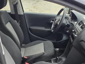 Melns Volkswagen Polo 2009 Grobiņa, ar dzinēja tilpumu 1.60 L un nobraukumu 236 tūkst. km par 3750 €, foto 13 vietnē AUTOMOTO.COM.LV
