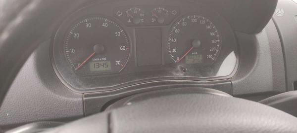 Melns Volkswagen Polo 2009 Šauļi, ar dzinēja tilpumu 1.20 L un nobraukumu 184 tūkst. km par 950 €, foto 10 vietnē AUTOMOTO.COM.LV