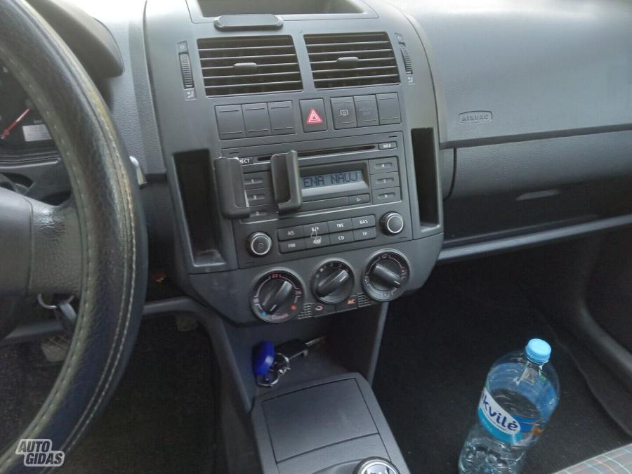 Melns Volkswagen Polo 2009 Šauļi, ar dzinēja tilpumu 1.20 L un nobraukumu 183 tūkst. km par 1180 €, foto 13 vietnē AUTOMOTO.COM.LV