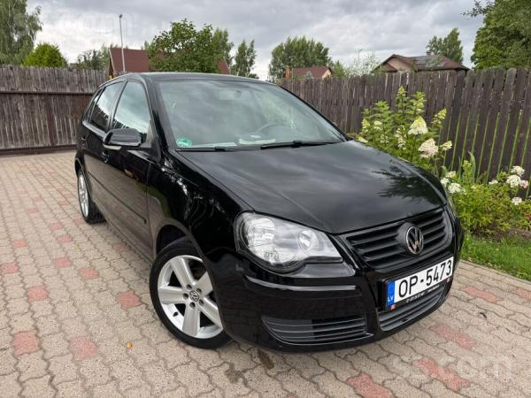 Black Volkswagen Polo 2009 in Ogre, with an engine capacity of 1.20 L and mileage of 230 thousand km for 3150 €, photo 3 on AUTOMOTO.COM.LV