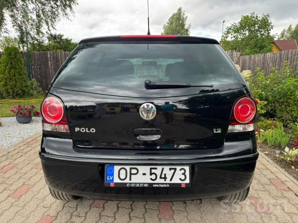Black Volkswagen Polo 2009 in Ogre, with an engine capacity of 1.20 L and mileage of 230 thousand km for 3150 €, photo 7 on AUTOMOTO.COM.LV