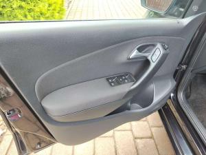 Черный Фольксваген Поло 2009 в Мариямполе, объемом двигателя 1.39 л и пробегом 240 тыс. км за 3450 €, фото 14 на AUTOMOTO.COM.LV