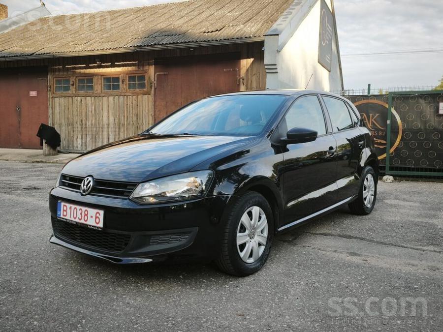 Black Volkswagen Polo 2009 in Cesis, with an engine capacity of 1.60 L and mileage of 0 thousand km for 4700 €, photo 1 on AUTOMOTO.COM.LV