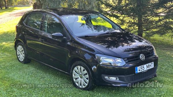 Black Volkswagen Polo 2009 in Tallinn, with an engine capacity of 1.60 L and mileage of 230 thousand km for 2890 €, photo 5 on AUTOMOTO.COM.LV