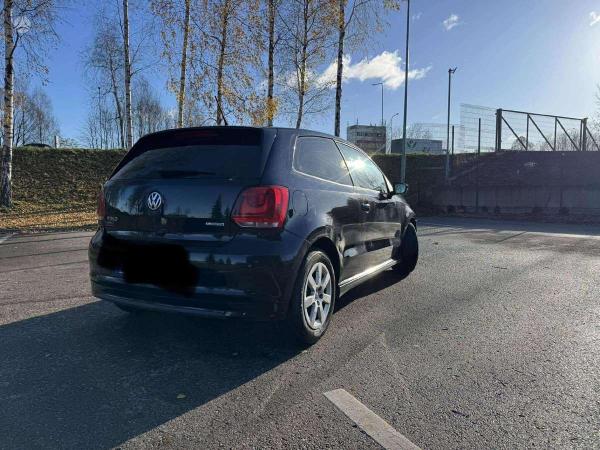 Melns Volkswagen Polo 2010 Kauņa, ar dzinēja tilpumu 1.20 L un nobraukumu 236 tūkst. km par 3500 €, foto 3 vietnē AUTOMOTO.COM.LV