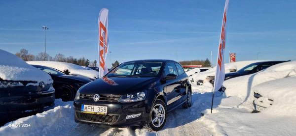Melns Volkswagen Polo 2010 Viļņa, ar dzinēja tilpumu 1.20 L un nobraukumu 260 tūkst. km par 4450 €, foto 1 vietnē AUTOMOTO.COM.LV