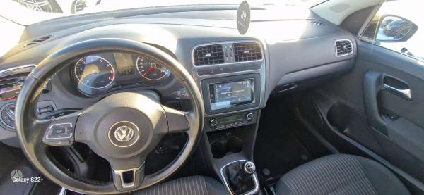 Melns Volkswagen Polo 2010 Viļņa, ar dzinēja tilpumu 1.20 L un nobraukumu 260 tūkst. km par 4450 €, foto 7 vietnē AUTOMOTO.COM.LV