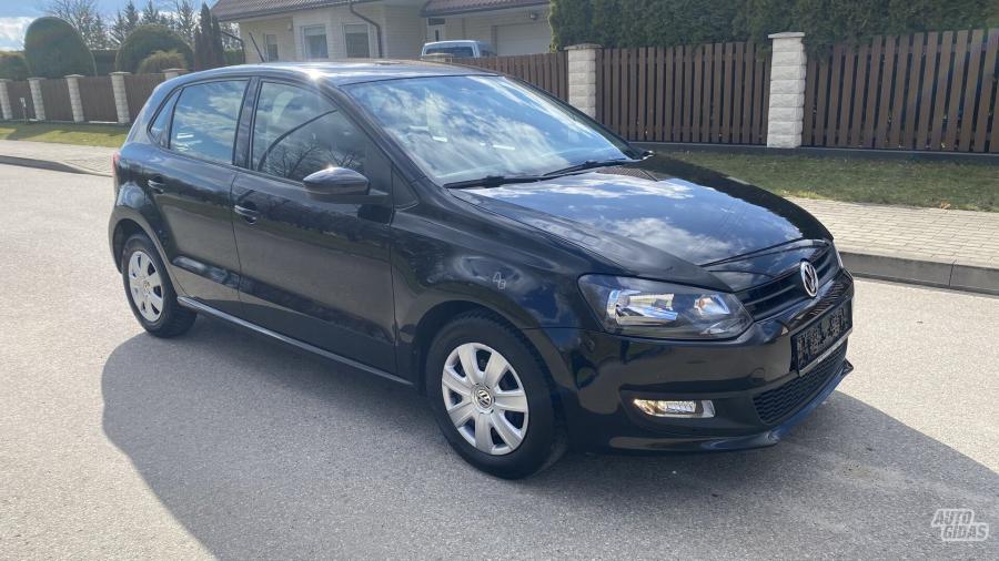 Melns Volkswagen Polo 2010 Vilkaviškis, ar dzinēja tilpumu 1.20 L un nobraukumu 231 tūkst. km par 3050 €, foto 3 vietnē AUTOMOTO.COM.LV