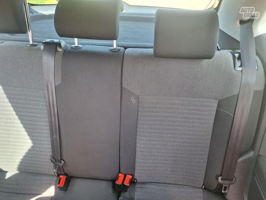 Melns Volkswagen Polo 2010 Marijampole, ar dzinēja tilpumu 1.60 L un nobraukumu 271 tūkst. km par 3650 €, foto 12 vietnē AUTOMOTO.COM.LV
