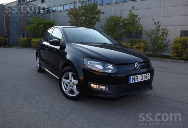 Black Volkswagen Polo 2010 in Riga, with an engine capacity of 1.20 L and mileage of 306 thousand km for 3490 €, photo 1 on AUTOMOTO.COM.LV