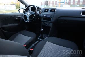 Melns Volkswagen Polo 2010 Rīga, ar dzinēja tilpumu 1.20 L un nobraukumu 306 tūkst. km par 3490 €, foto 19 vietnē AUTOMOTO.COM.LV