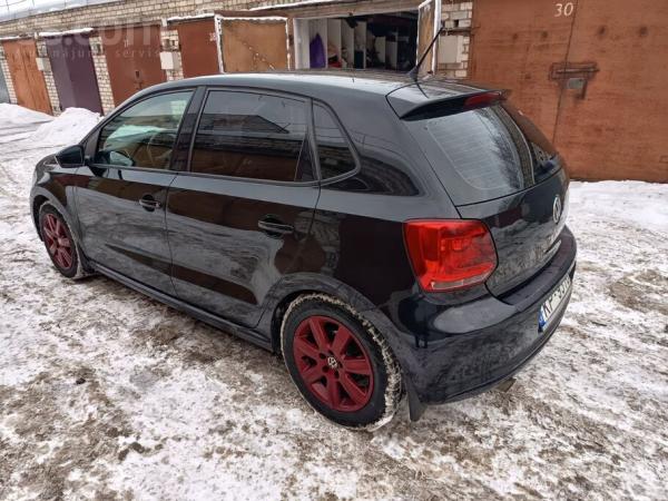 Melns Volkswagen Polo 2010 Liepāja, ar dzinēja tilpumu 1.60 L un nobraukumu 284 tūkst. km par 3100 €, foto 7 vietnē AUTOMOTO.COM.LV