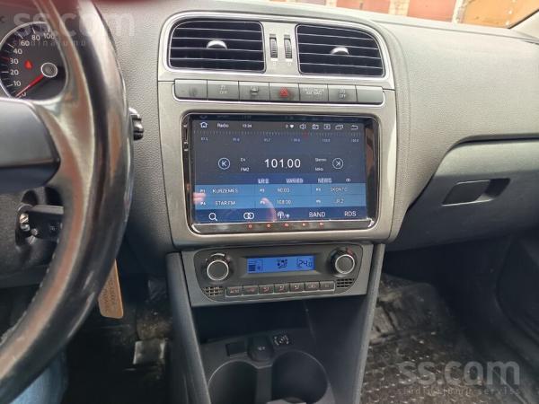 Melns Volkswagen Polo 2010 Liepāja, ar dzinēja tilpumu 1.60 L un nobraukumu 287 tūkst. km par 3200 €, foto 9 vietnē AUTOMOTO.COM.LV
