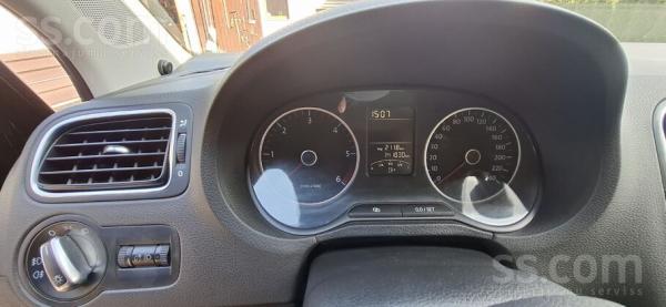 Melns Volkswagen Polo 2010 Liepāja, ar dzinēja tilpumu 1.60 L un nobraukumu 142 tūkst. km par 5432 €, foto 6 vietnē AUTOMOTO.COM.LV