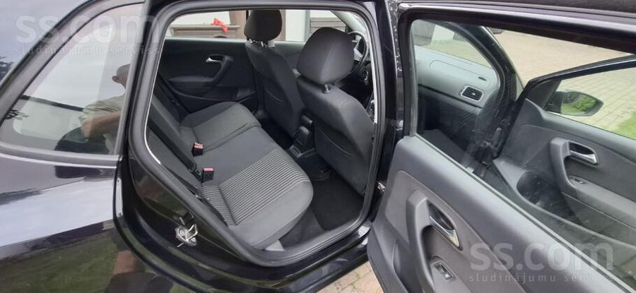 Melns Volkswagen Polo 2010 Liepāja, ar dzinēja tilpumu 1.60 L un nobraukumu 142 tūkst. km par 5432 €, foto 17 vietnē AUTOMOTO.COM.LV