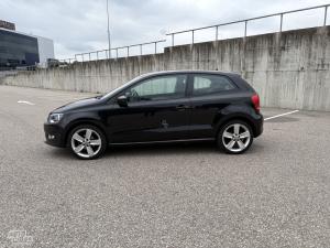 Black Volkswagen Polo 2010 in Vilnius, with an engine capacity of 1.20 L and mileage of 269 thousand km for 4000 €, photo 4 on AUTOMOTO.COM.LV