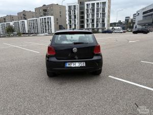 Black Volkswagen Polo 2010 in Vilnius, with an engine capacity of 1.20 L and mileage of 269 thousand km for 4000 €, photo 6 on AUTOMOTO.COM.LV