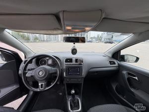 Black Volkswagen Polo 2010 in Vilnius, with an engine capacity of 1.20 L and mileage of 269 thousand km for 4000 €, photo 17 on AUTOMOTO.COM.LV