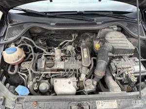 Black Volkswagen Polo 2010 in Vilnius, with an engine capacity of 1.20 L and mileage of 269 thousand km for 4000 €, photo 18 on AUTOMOTO.COM.LV