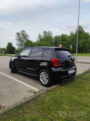 Melns Volkswagen Polo 2011 Saldus, ar dzinēja tilpumu 1.20 L un nobraukumu 313 tūkst. km par 3650 €, foto 3 vietnē AUTOMOTO.COM.LV
