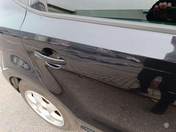 Melns Volkswagen Polo 2011 Viļņa, ar dzinēja tilpumu 1.60 L un nobraukumu 300 tūkst. km par 4450 €, foto 26 vietnē AUTOMOTO.COM.LV