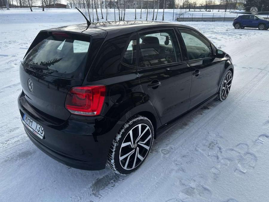 Melns Volkswagen Polo 2011 Kauņa, ar dzinēja tilpumu 1.20 L un nobraukumu 228 tūkst. km par 3200 €, foto 5 vietnē AUTOMOTO.COM.LV