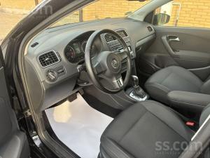 Black Volkswagen Polo 2011 in Riga, with an engine capacity of 1.20 L and mileage of 0 thousand km for 6990 €, photo 10 on AUTOMOTO.COM.LV