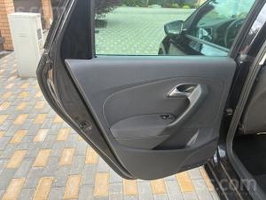 Black Volkswagen Polo 2011 in Riga, with an engine capacity of 1.20 L and mileage of 0 thousand km for 6990 €, photo 15 on AUTOMOTO.COM.LV