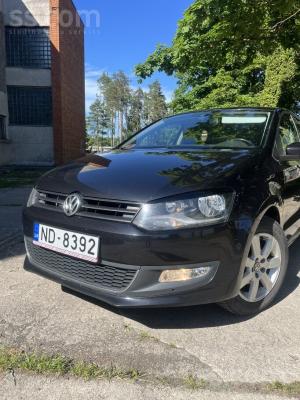 Melns Volkswagen Polo 2011 Jēkabpils, ar dzinēja tilpumu 1.60 L un nobraukumu 291 tūkst. km par 4650 €, foto  vietnē AUTOMOTO.COM.LV