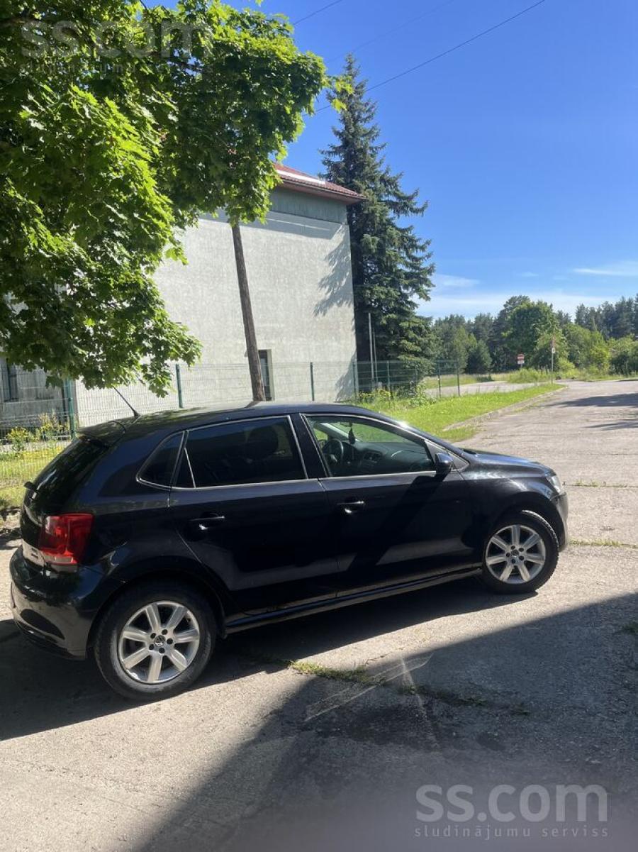Melns Volkswagen Polo 2011 Jēkabpils, ar dzinēja tilpumu 1.60 L un nobraukumu 291 tūkst. km par 4650 €, foto 6 vietnē AUTOMOTO.COM.LV