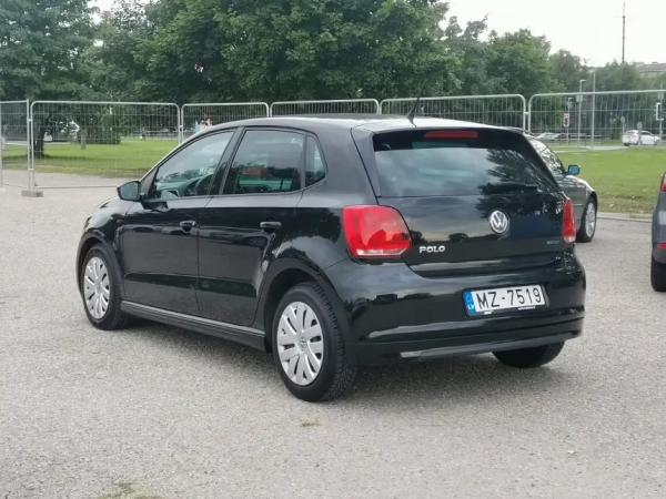Melns Volkswagen Polo 2011 Liepāja, ar dzinēja tilpumu 1.20 L un nobraukumu 209 tūkst. km par 5200 €, foto 4 vietnē AUTOMOTO.COM.LV