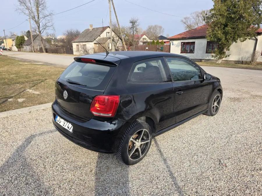 Melns Volkswagen Polo 2011 Ventspils, ar dzinēja tilpumu 1.20 L un nobraukumu 231 tūkst. km par 1490 €, foto 8 vietnē AUTOMOTO.COM.LV