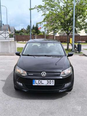 Black Volkswagen Polo 2011 in Telschi, with an engine capacity of 1.20 L and mileage of 212 thousand km for 2350 €, photo 3 on AUTOMOTO.COM.LV