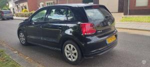 Black Volkswagen Polo 2011 in Kaunas, with an engine capacity of 1.20 L and mileage of 288 thousand km for 2900 €, photo 3 on AUTOMOTO.COM.LV